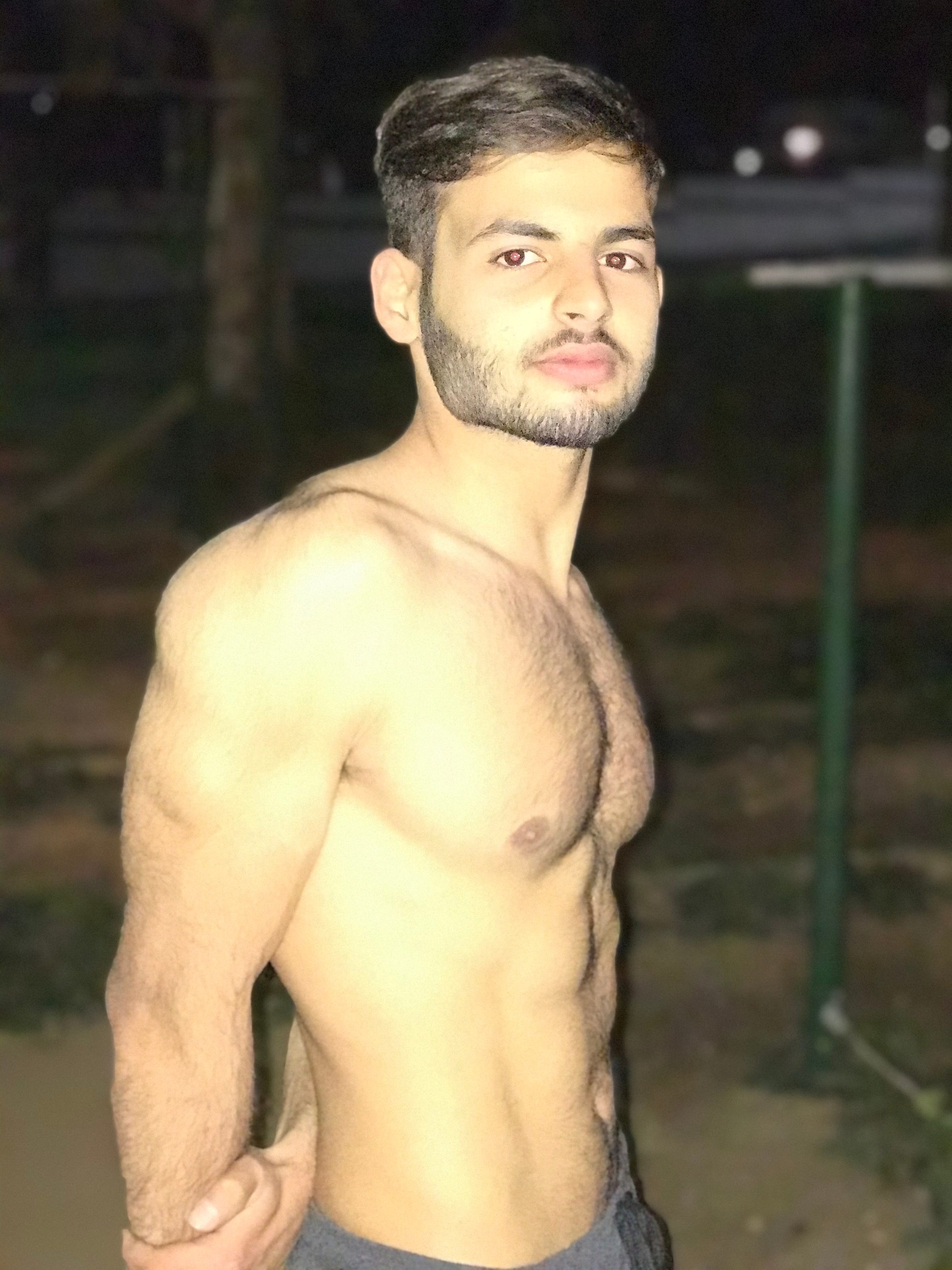 Charafe houari Bahi – Medium