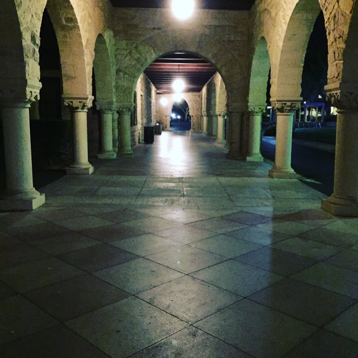 Yonatan Oren – Medium