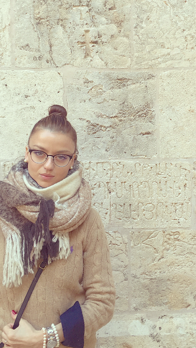 About – Mariana Babaian – Medium