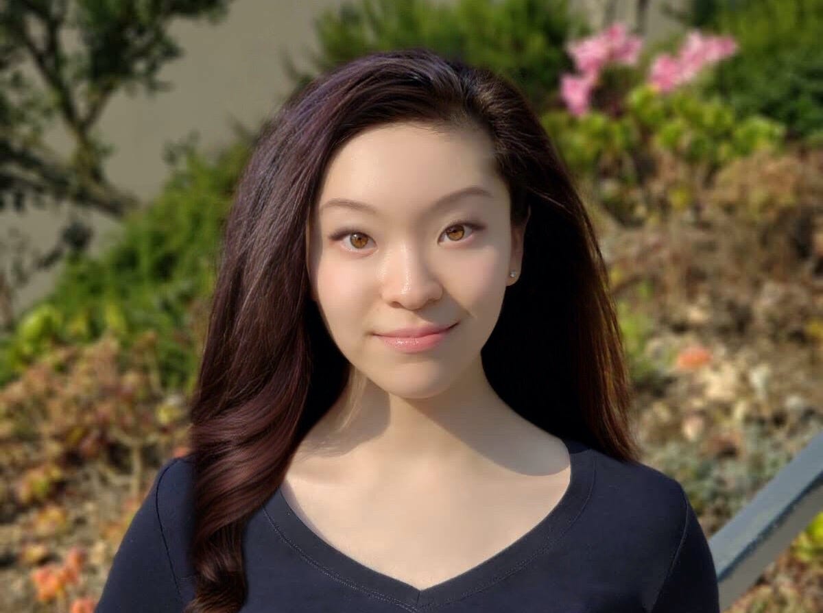 Tiffany Tse – Medium