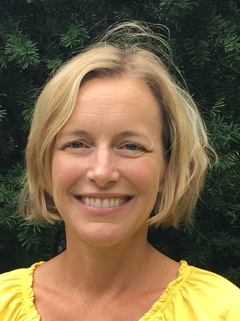 Leslie Williams – Medium