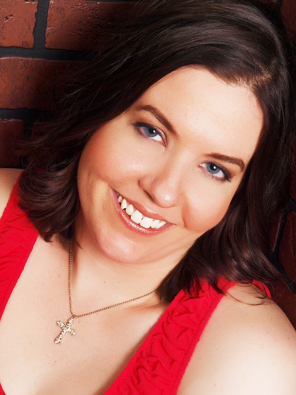 Jessica Roberts – Medium