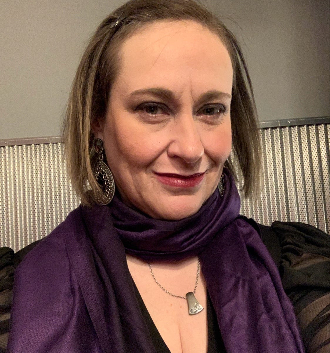 Robin Posavetz – Medium