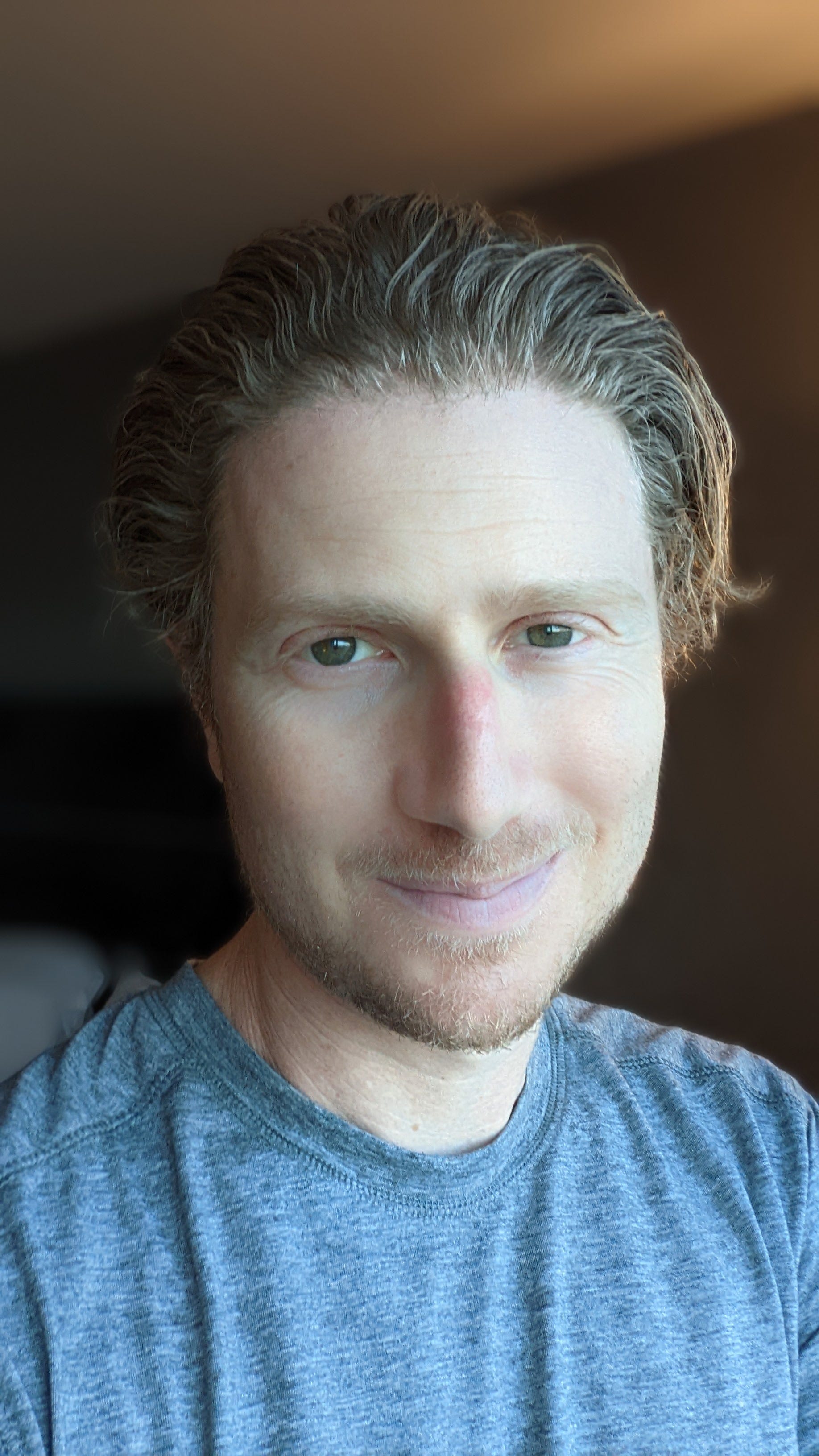 Robert K Starr – Medium