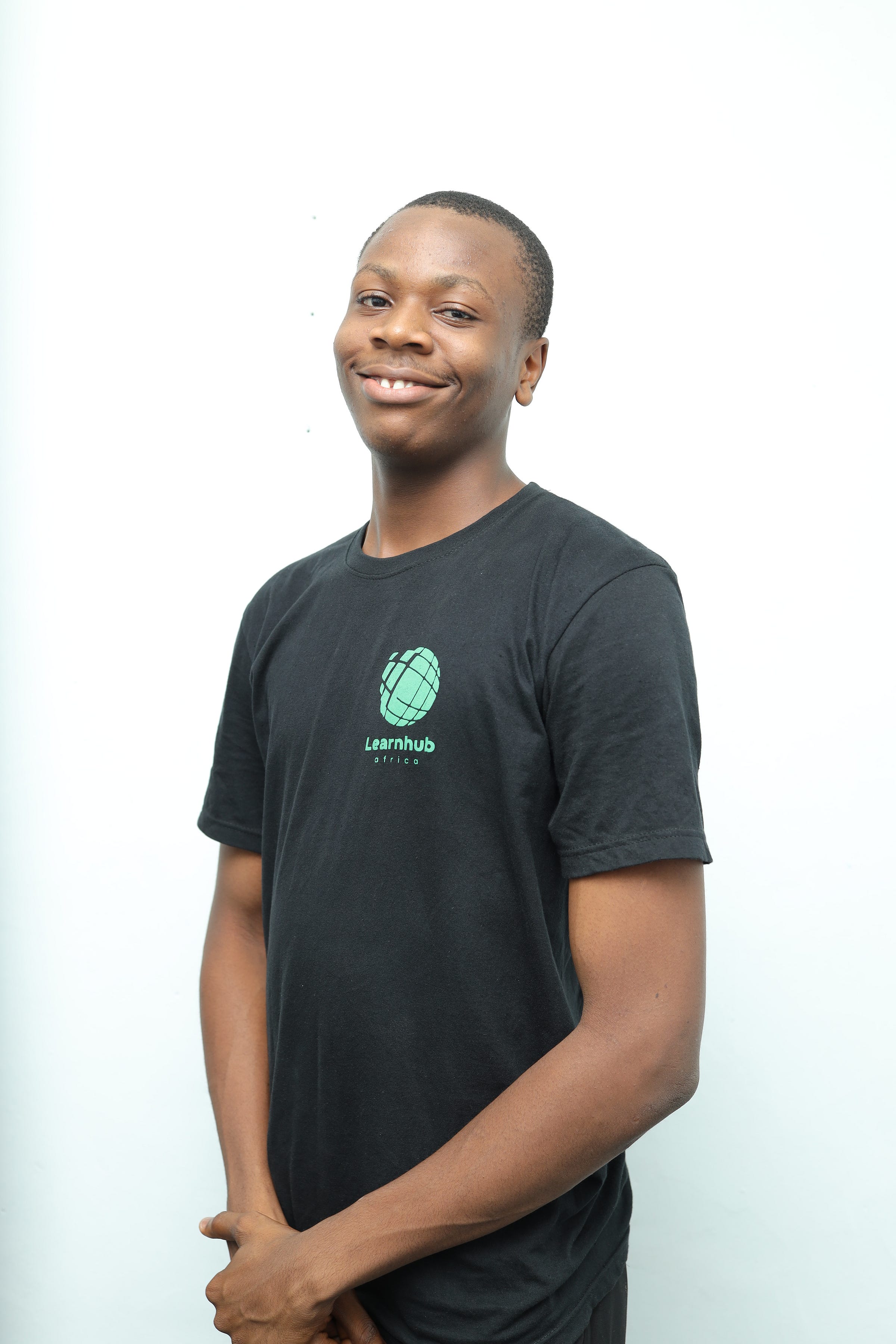 Efezino Maro – Medium