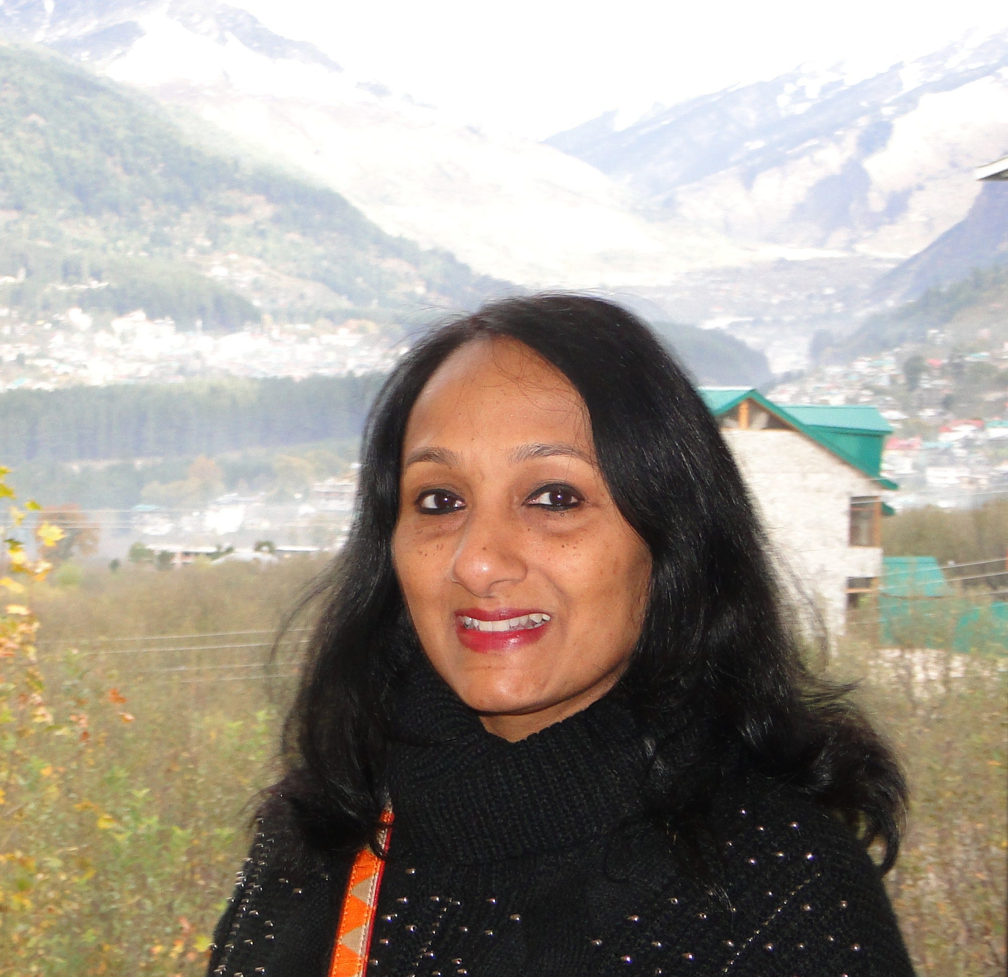 Lata Gwalani – Medium