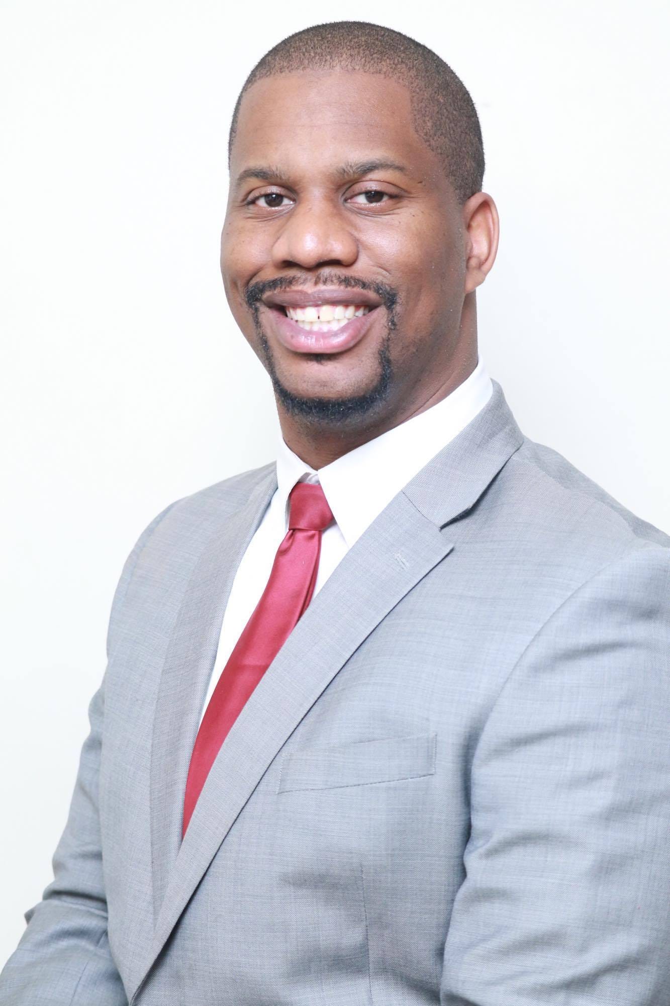 Malcolm Clark – Medium