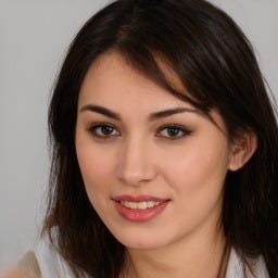 About – Tara Fields – Medium