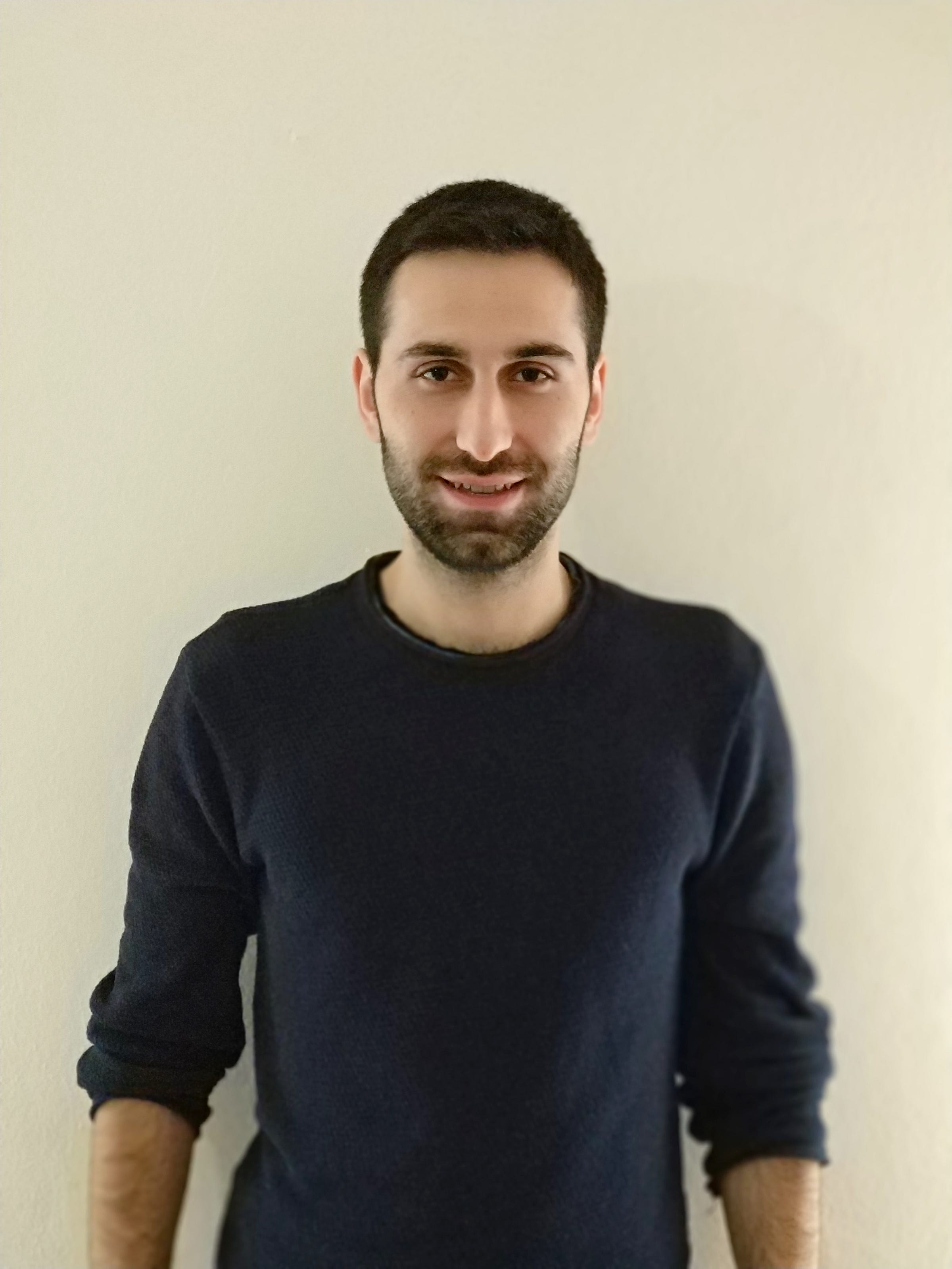 Sezai Özdemir – Medium