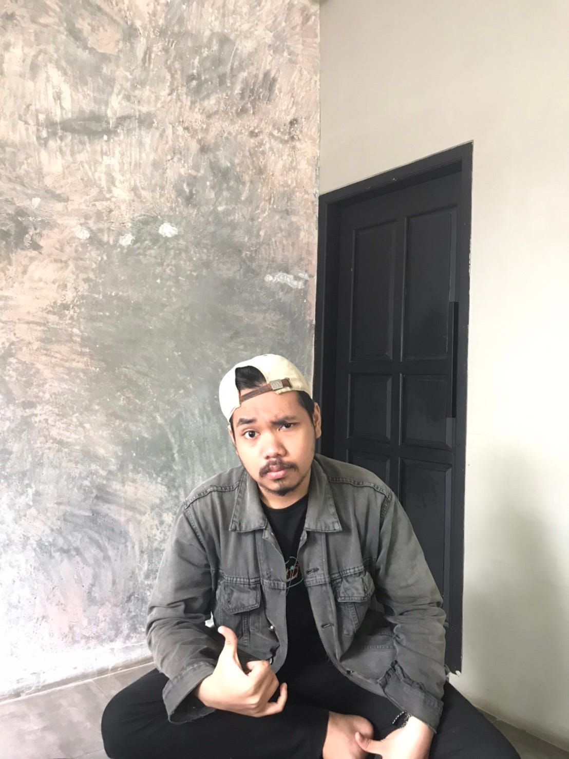 Apanda Saragih – Medium