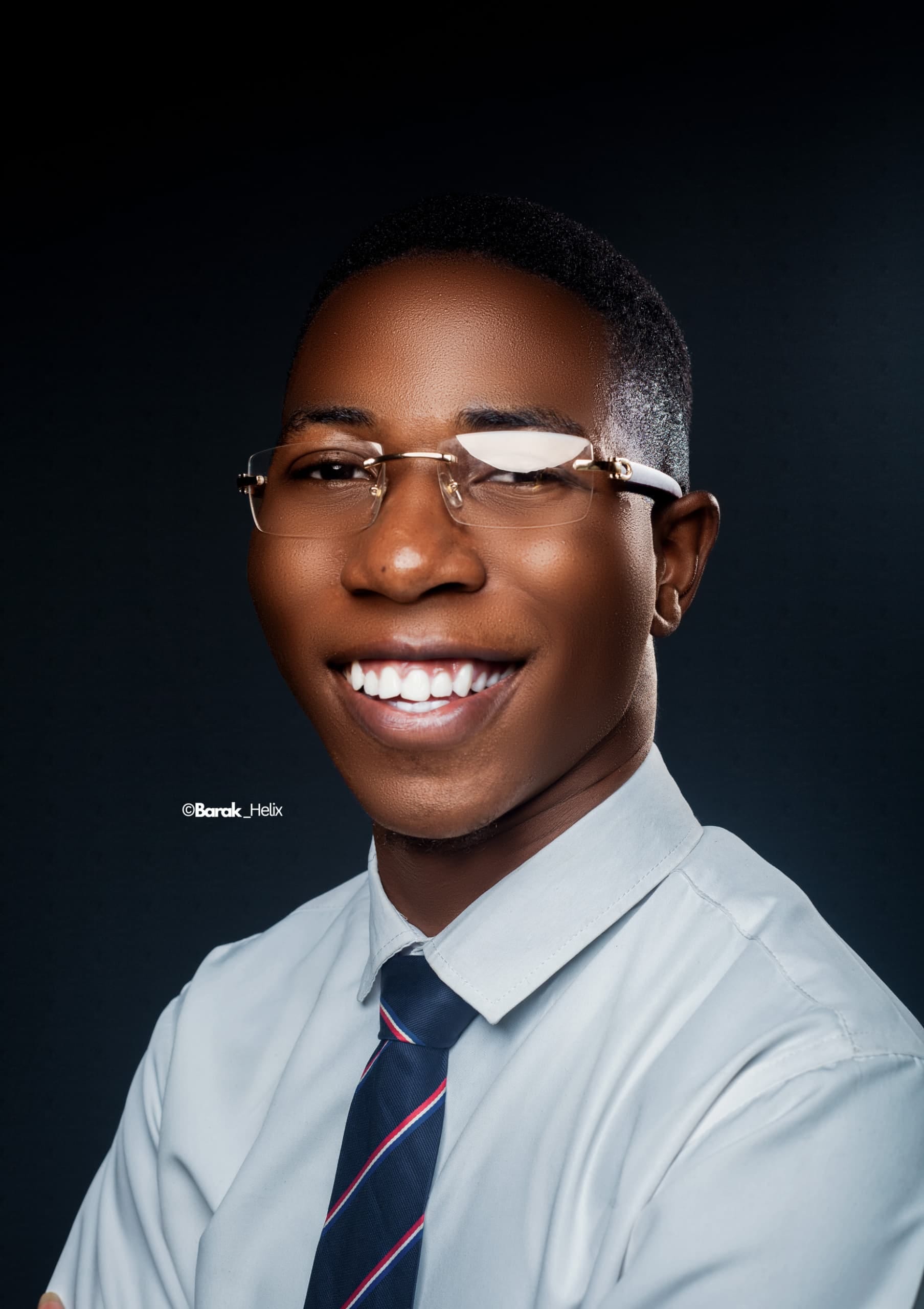 The Daniel Oludare – Medium