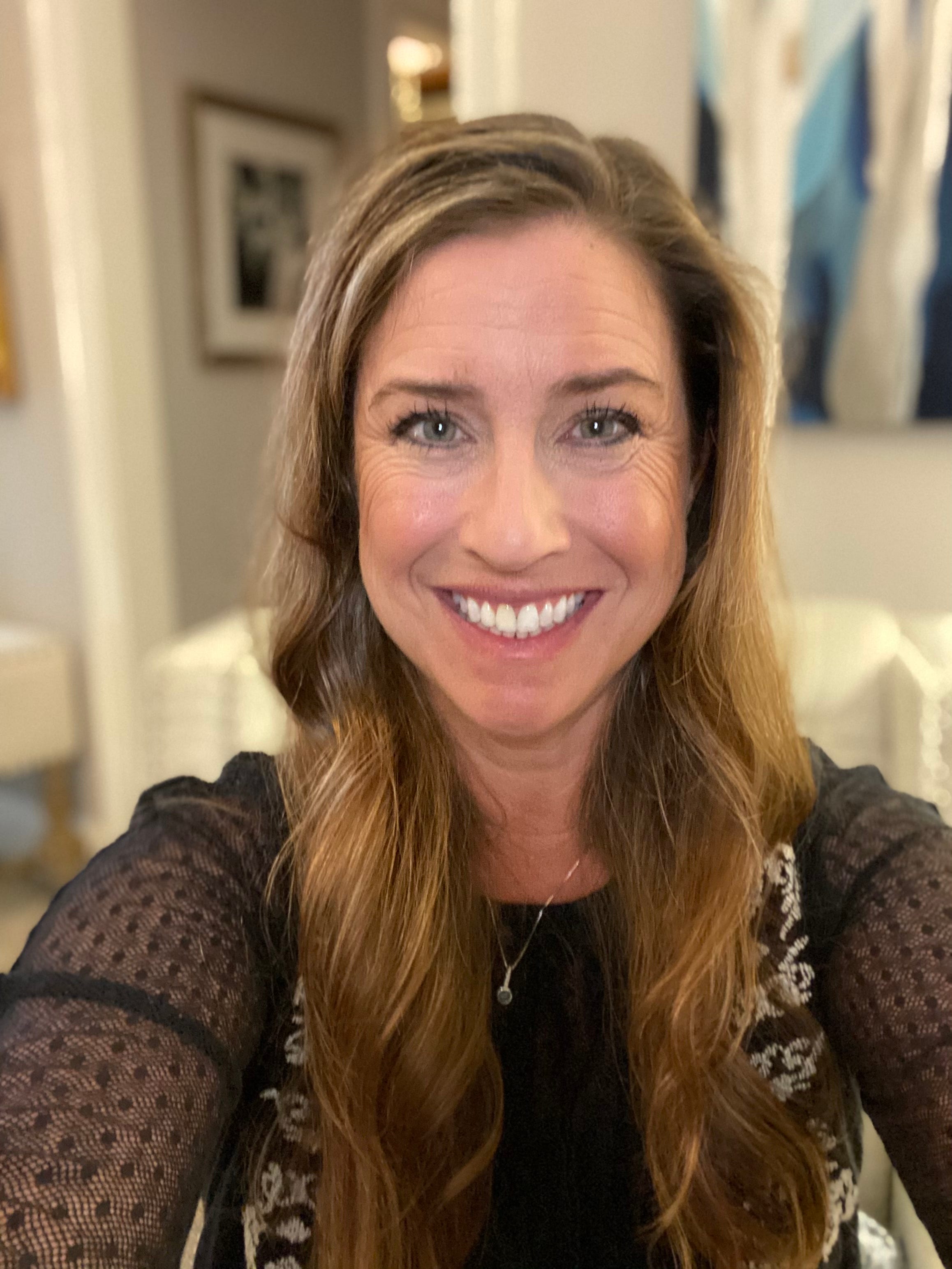 Kristen_Esh – Medium