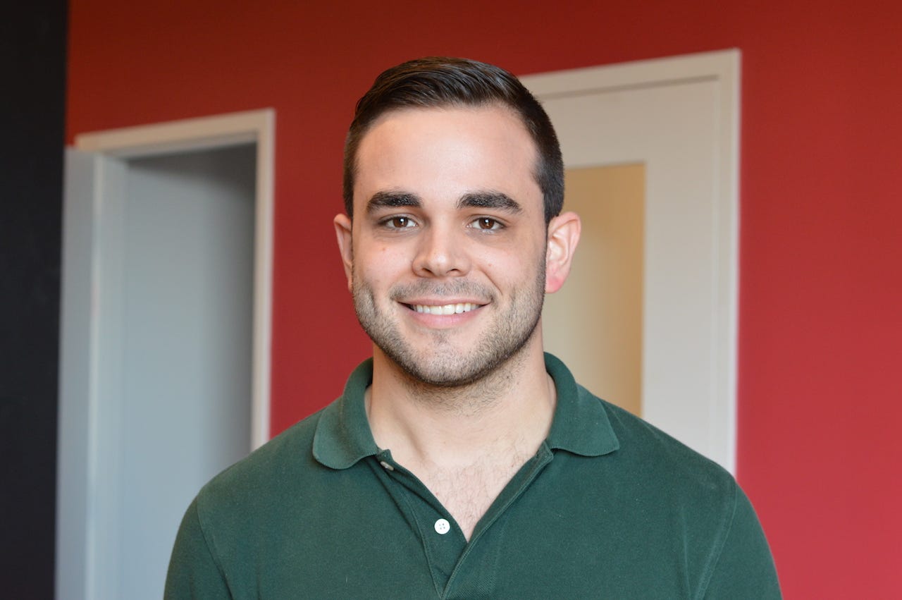 Blake Lee – Medium