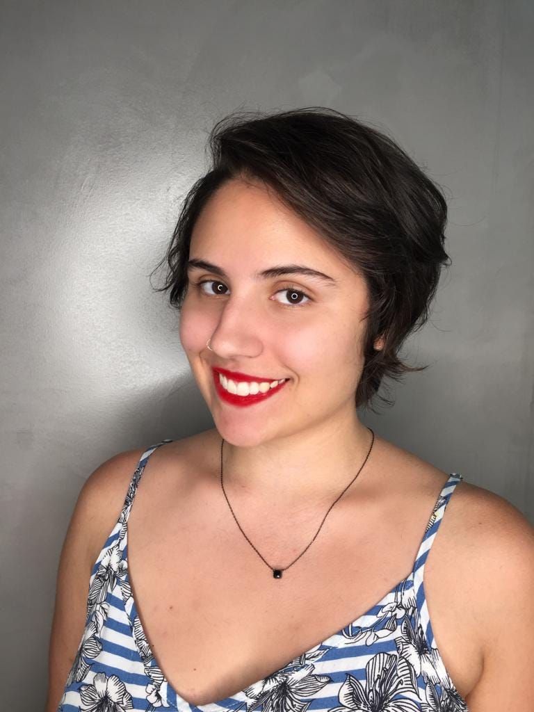 Michelle Lopes – Medium