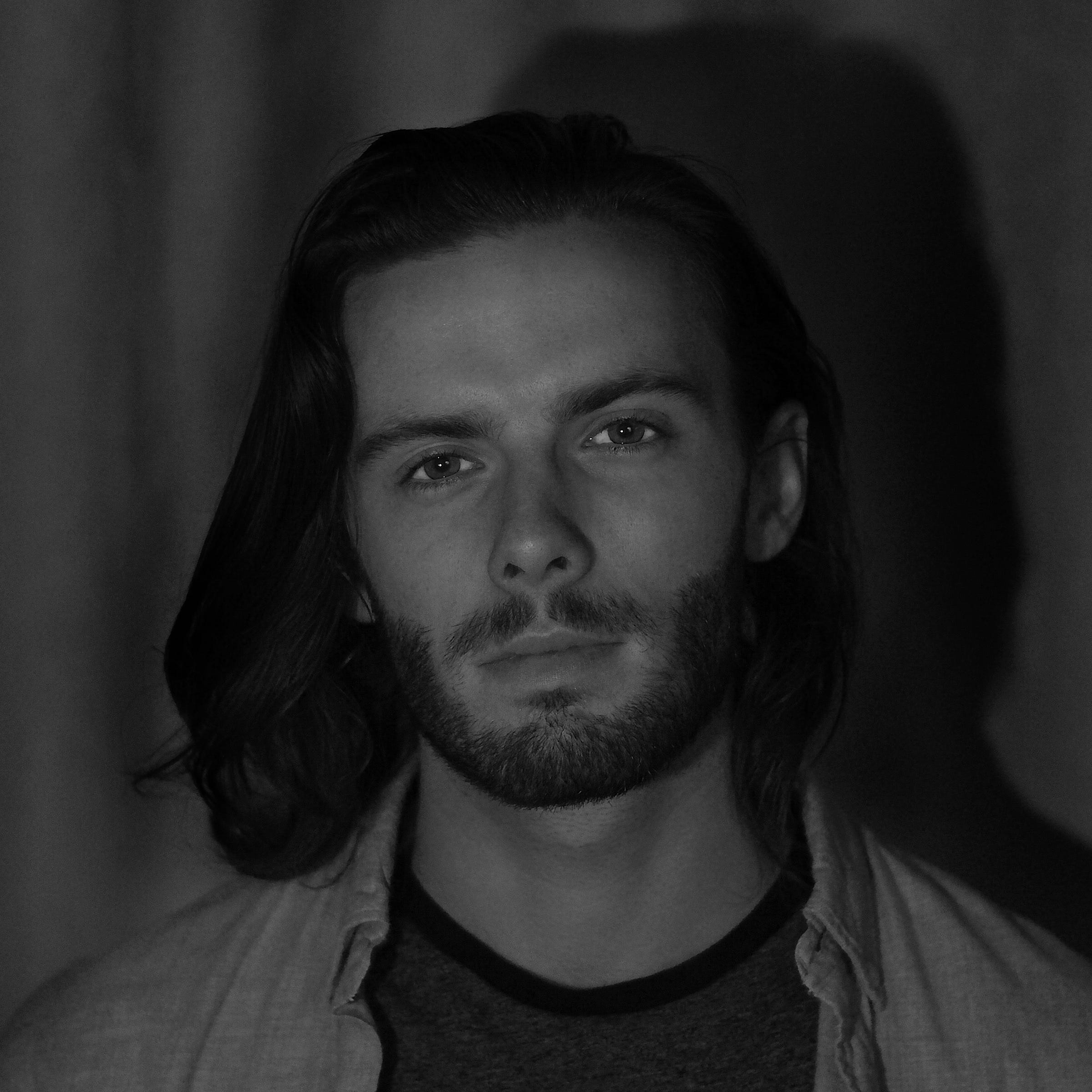 Geoff Allen – Medium