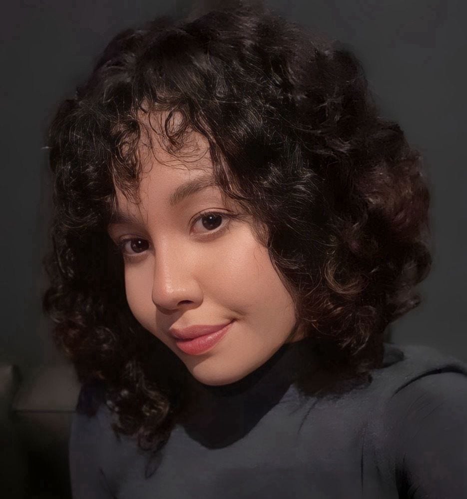 Vitória Beltrão – Medium