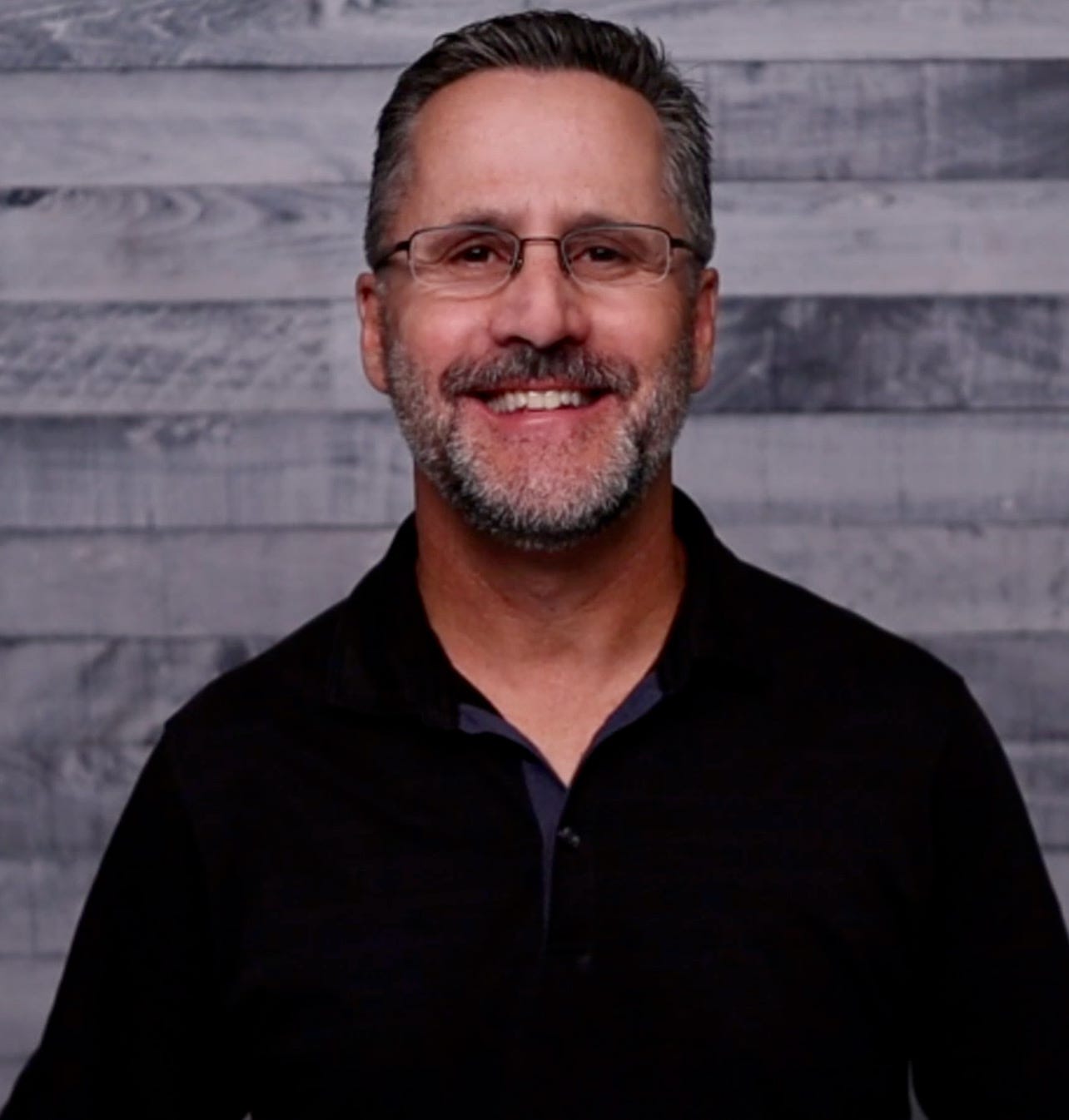 Mike Flynn – Medium