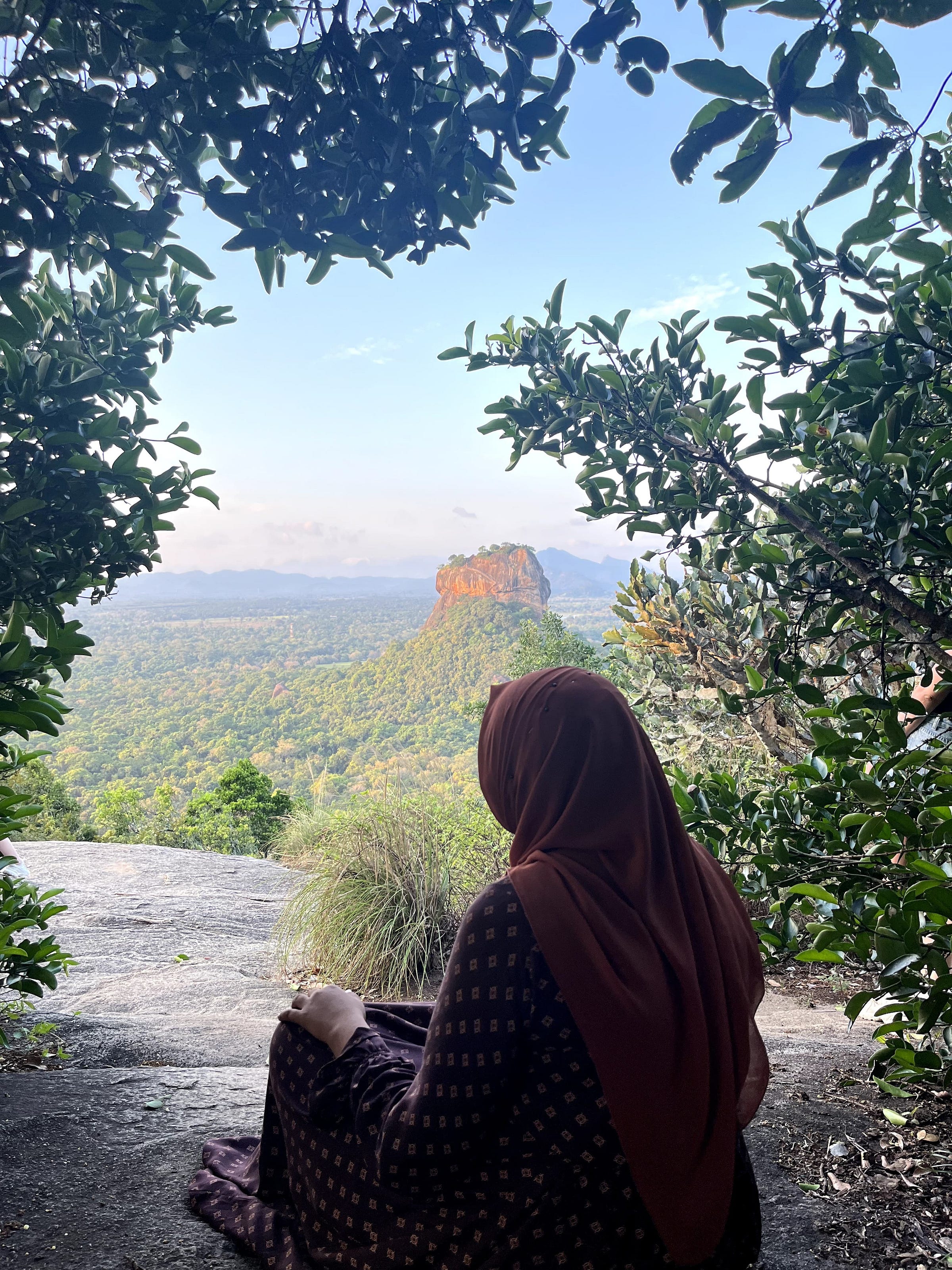 Fathima Nehla Nirowz – Medium