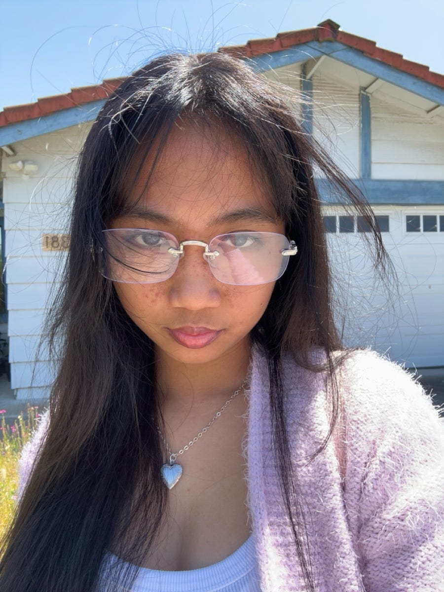 Hannah Ashley – Medium