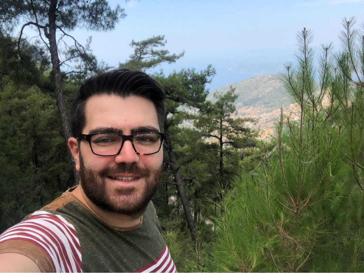 Kadir Yaman – Medium