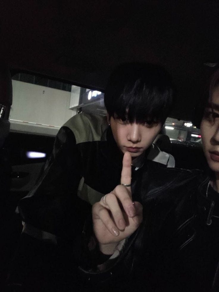 Michelet Houdeet. – Medium