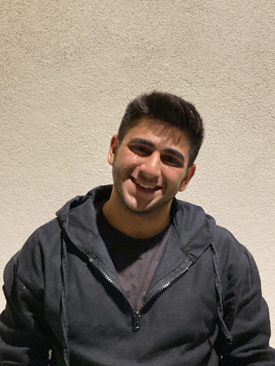 Yûnus Görünmek – Medium