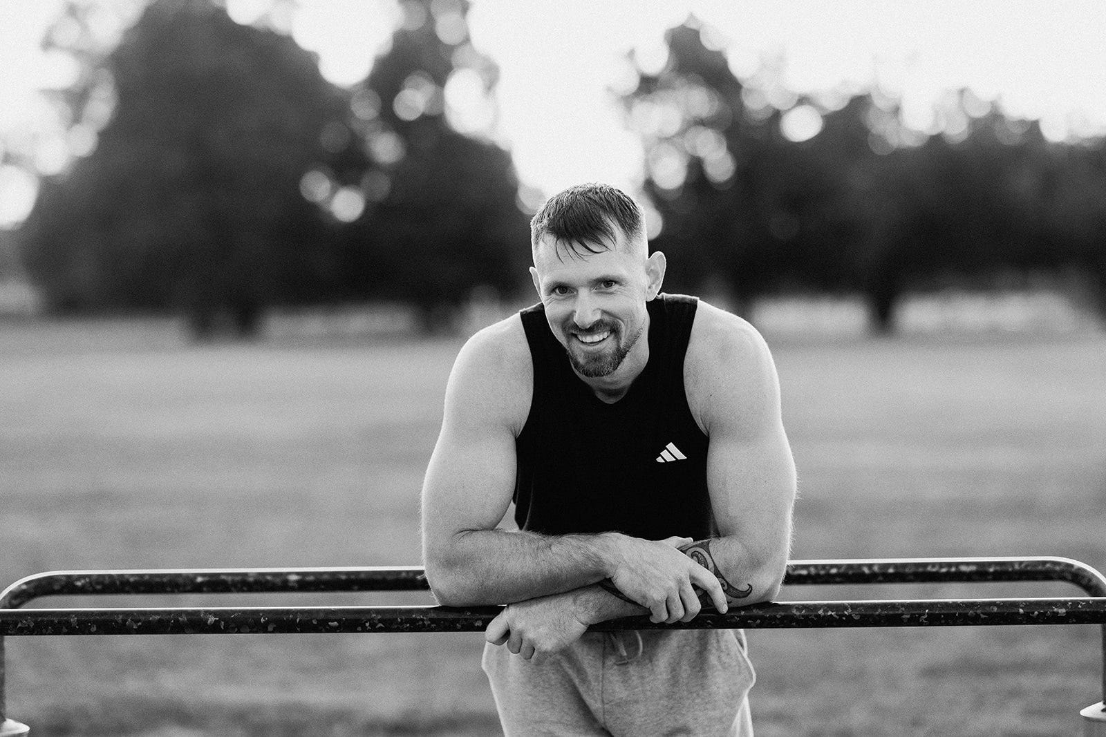 Tony Stevens – Medium