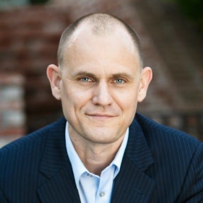 Tyson Hendricksen – Medium