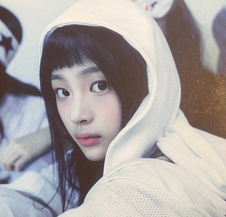 Reziah Fiona Nicolas – Medium