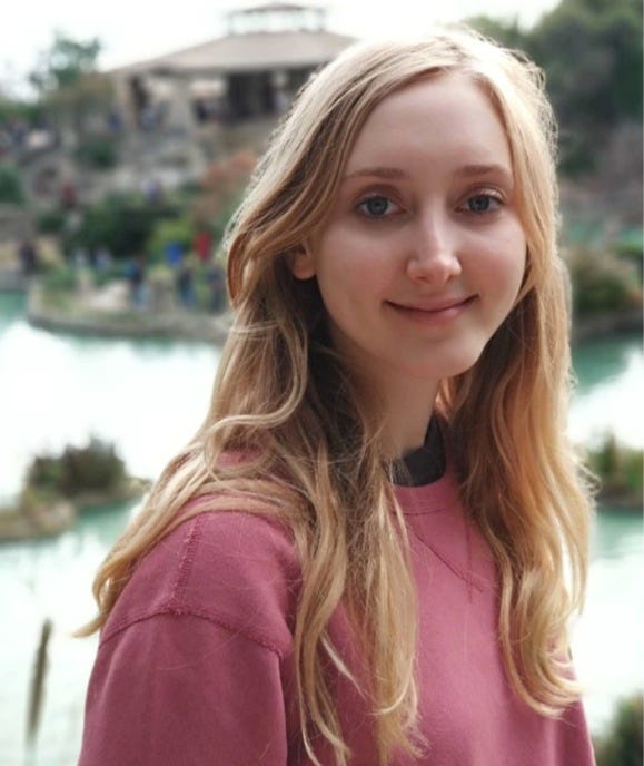 Paige Cabianca – Medium