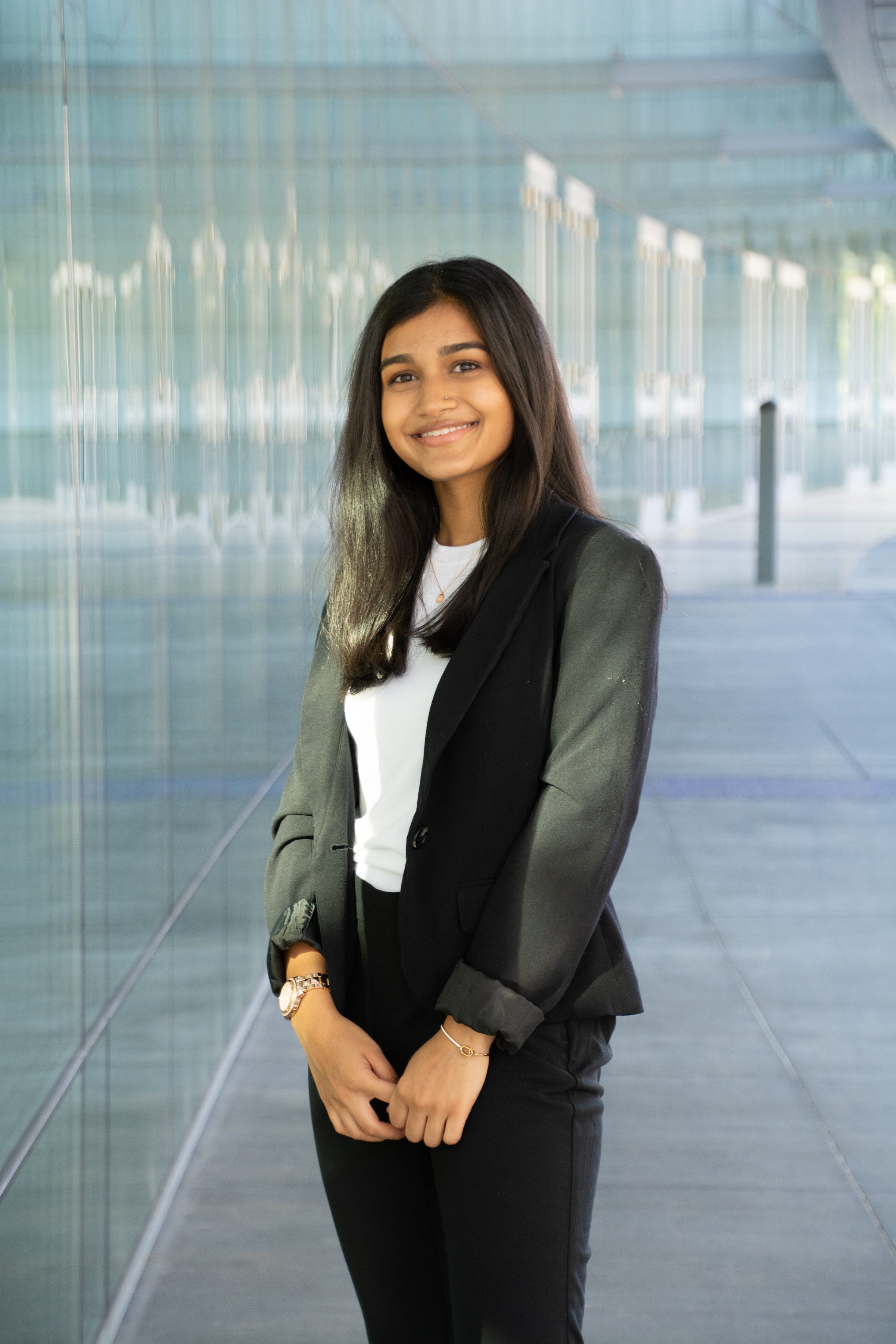 Rida Lasne – Medium
