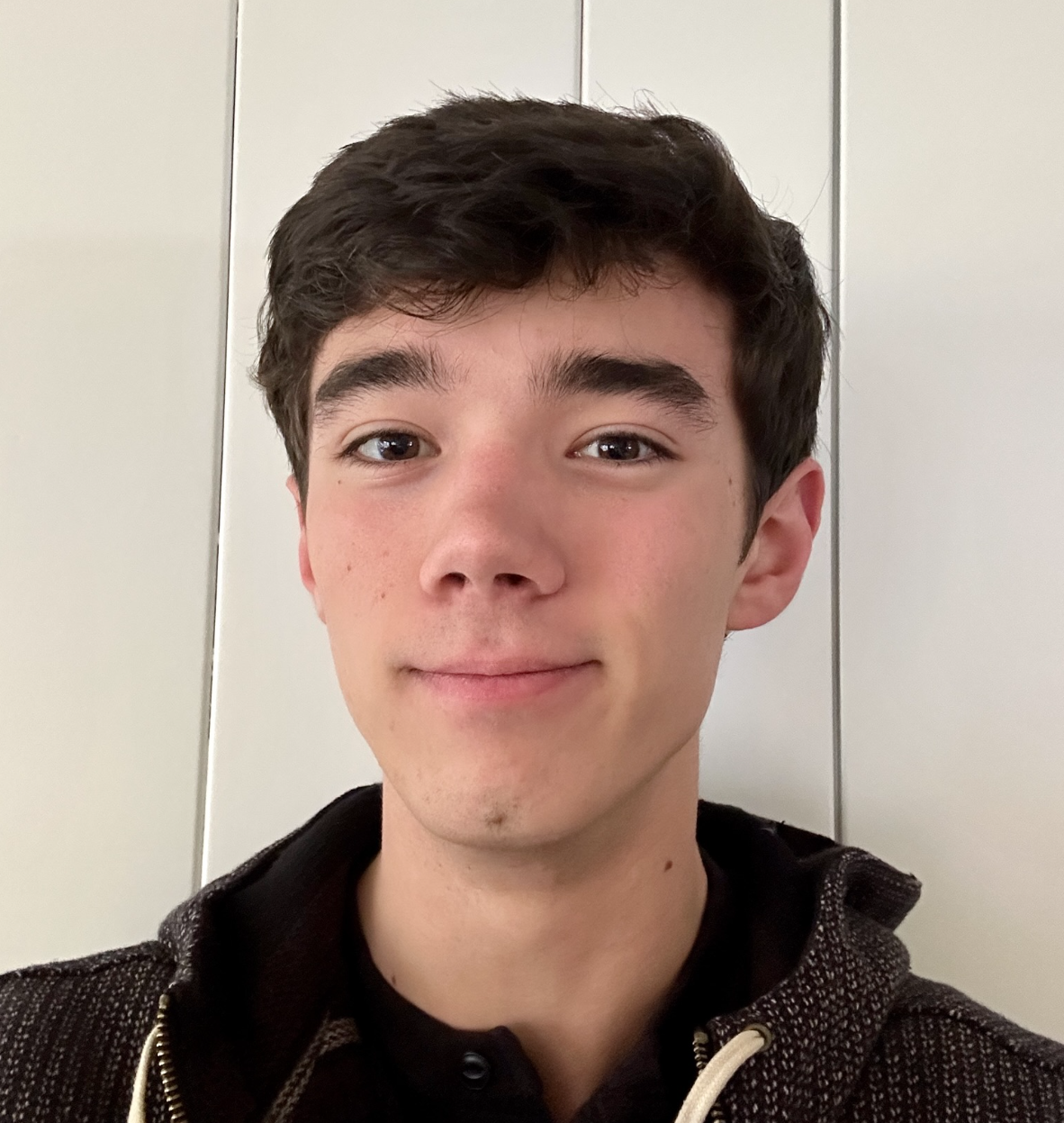 Guy Corcoran – Medium