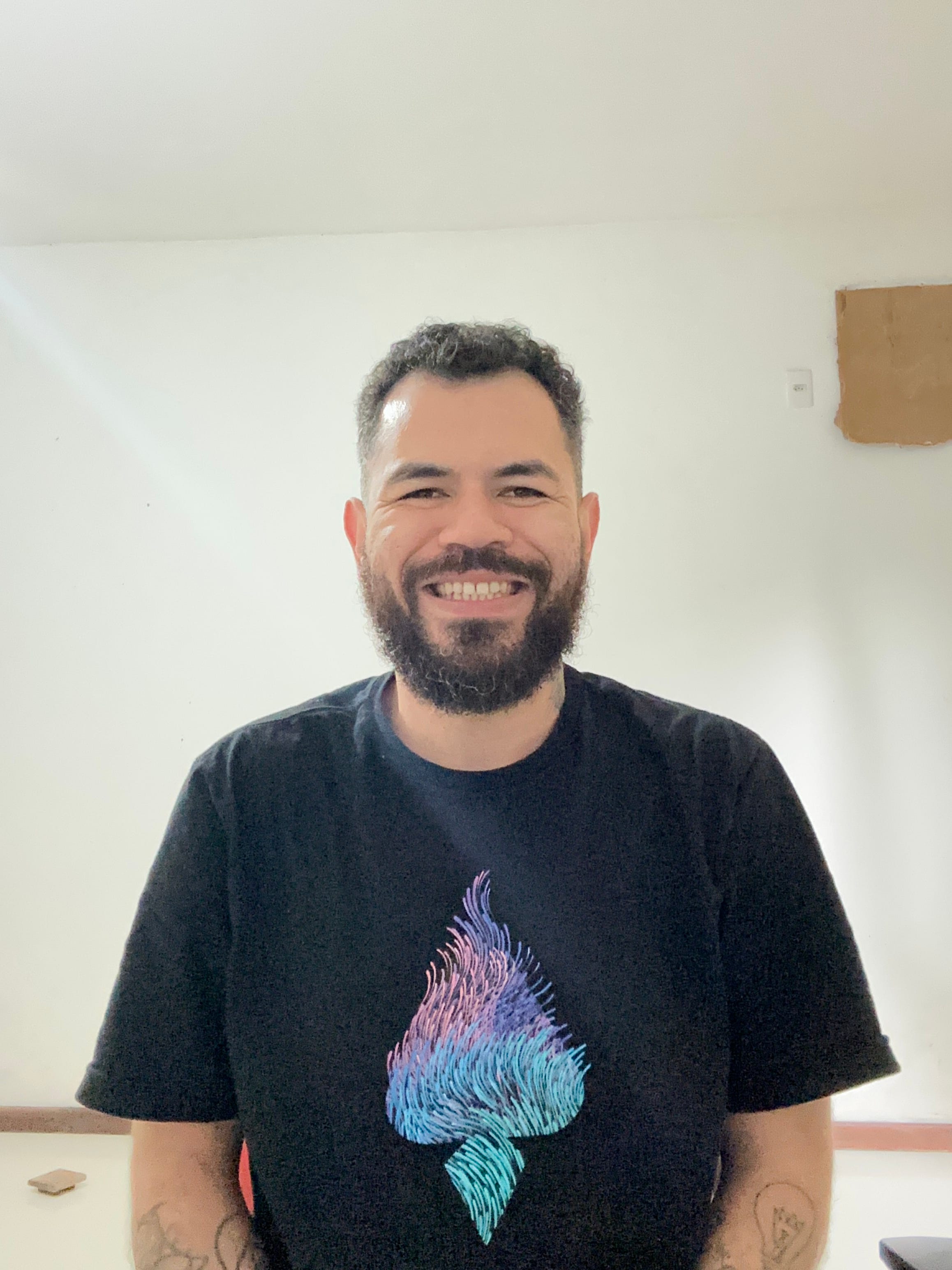 Cauê – Medium