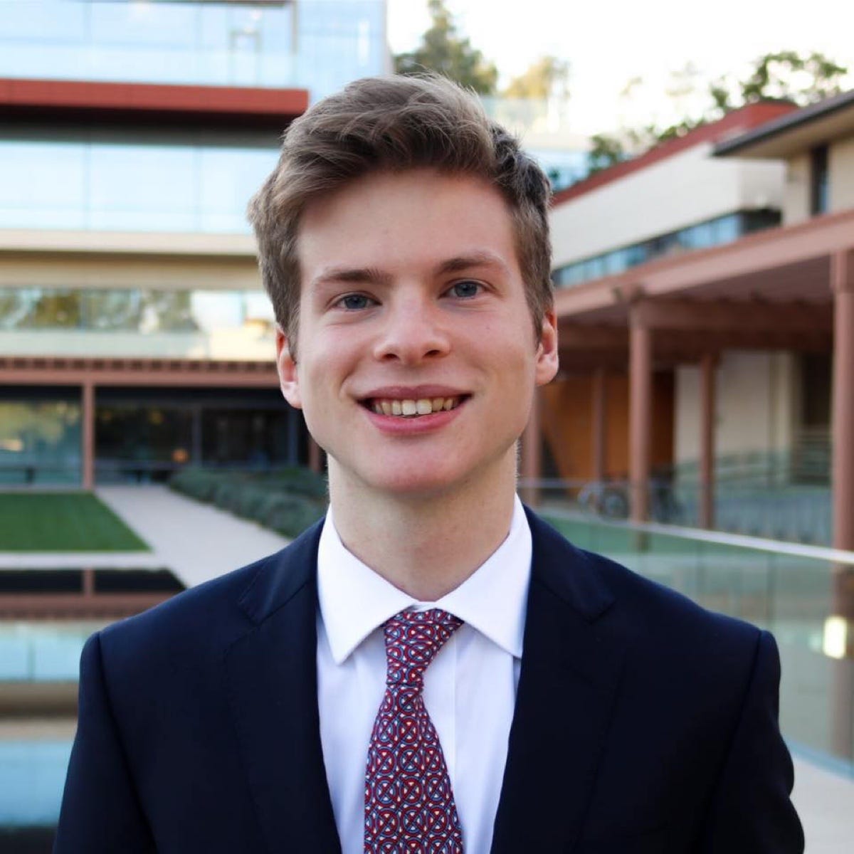 Henry Schulz – Medium