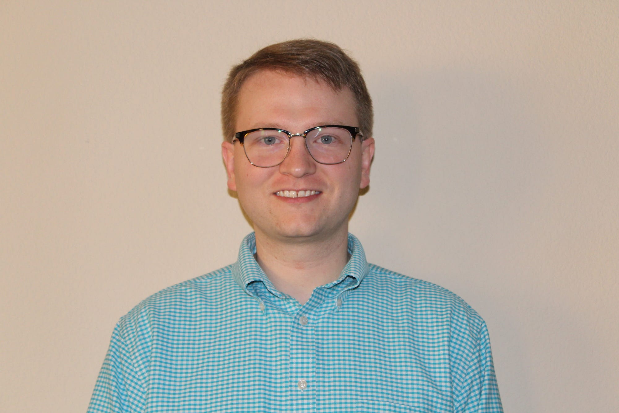 Thomas Hodges – Medium