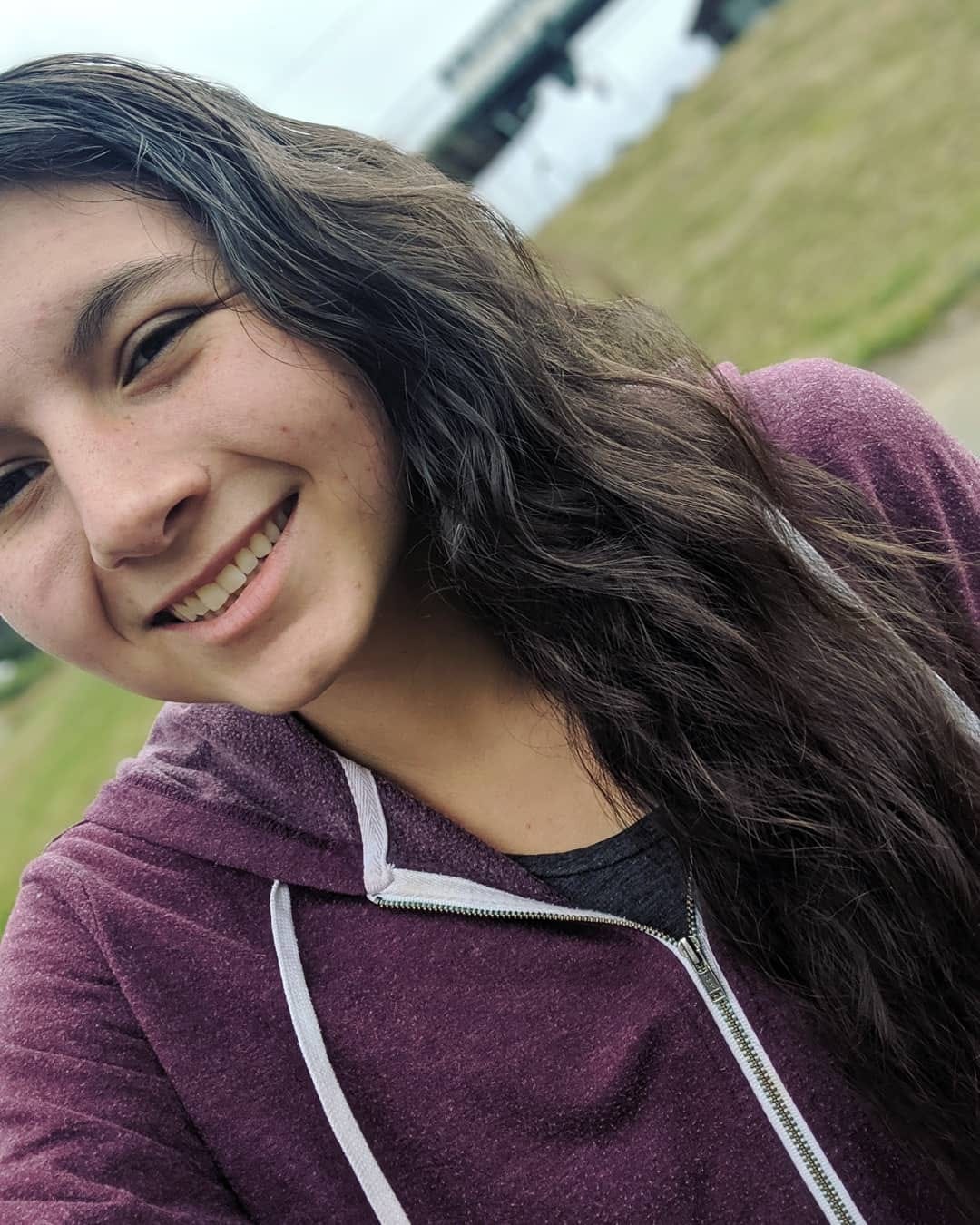 Destiny Lewis – Medium
