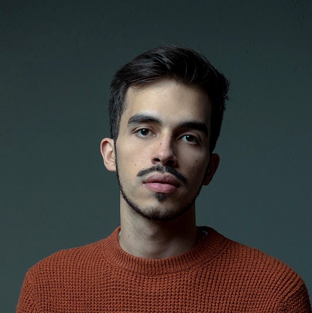 Breno Manfredini – Medium