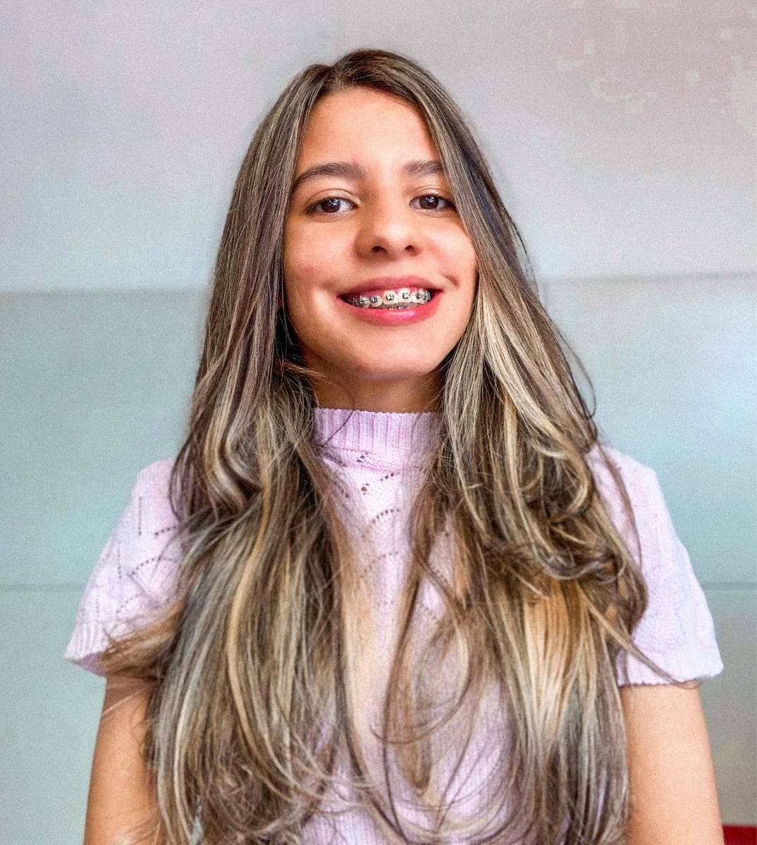 Maria Vitoria Trajano – Medium