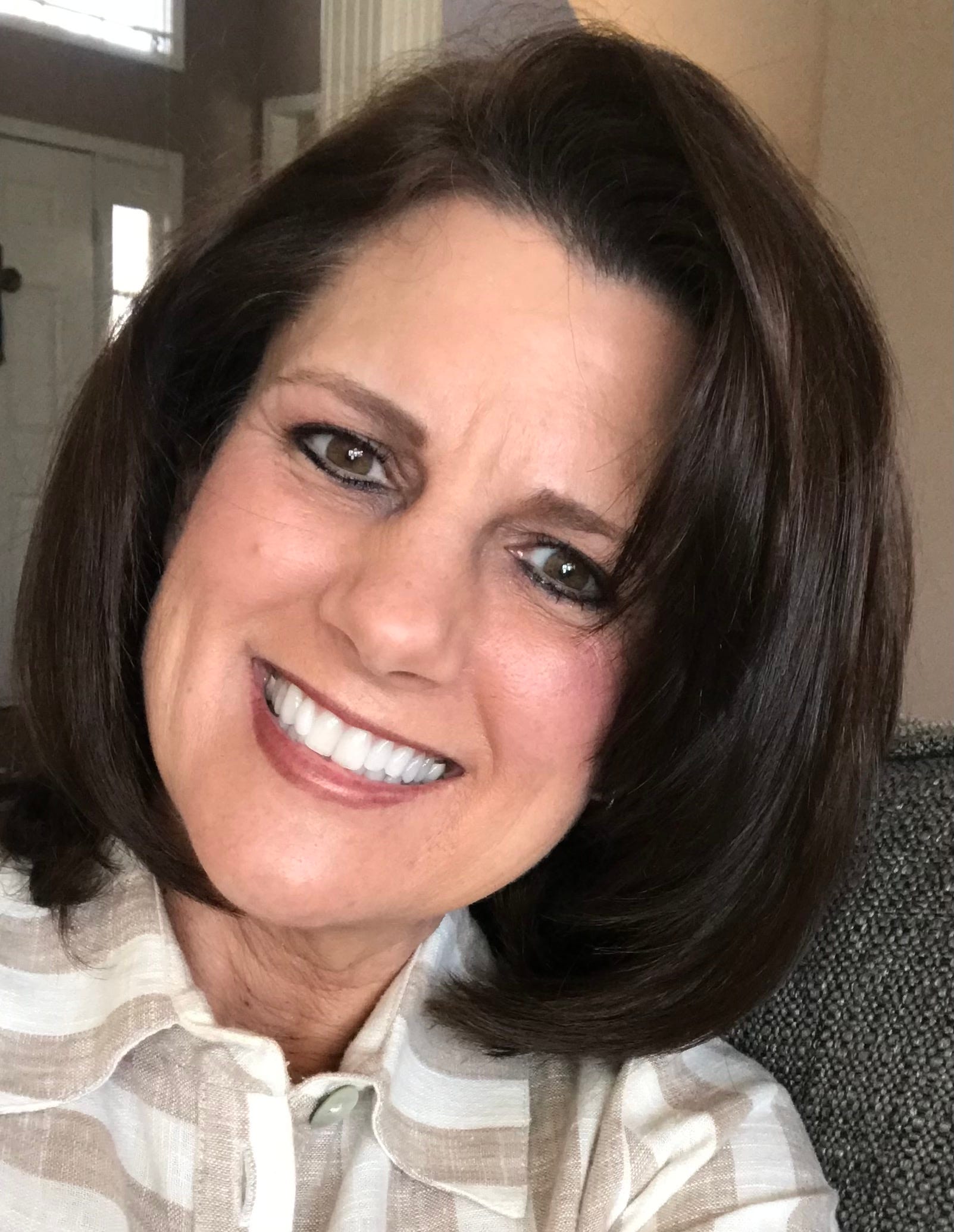 About – Donna Lynn – Medium