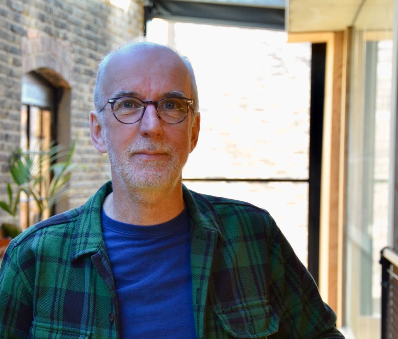 Mark Loftus – Medium