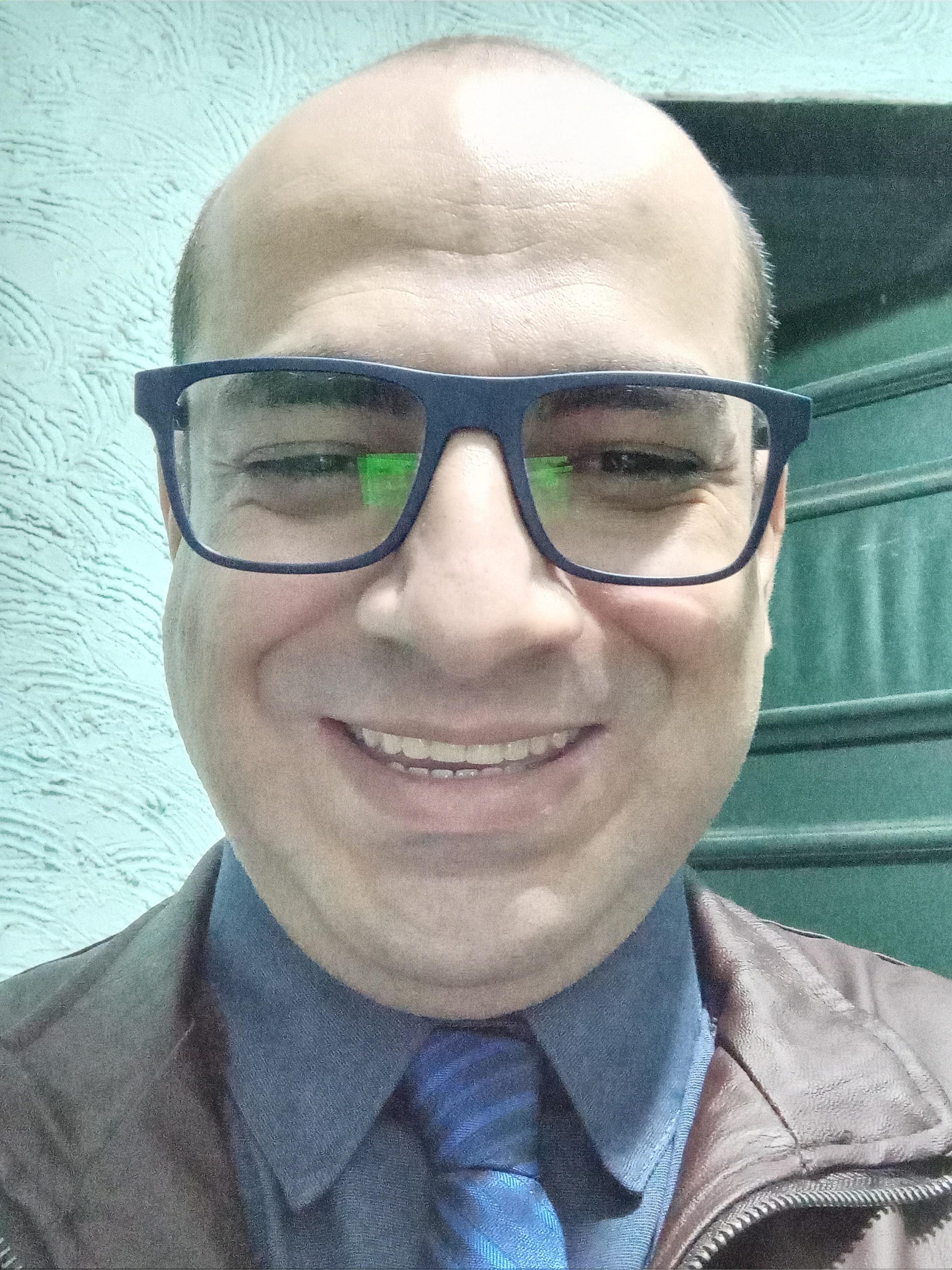 Éric Silva – Medium