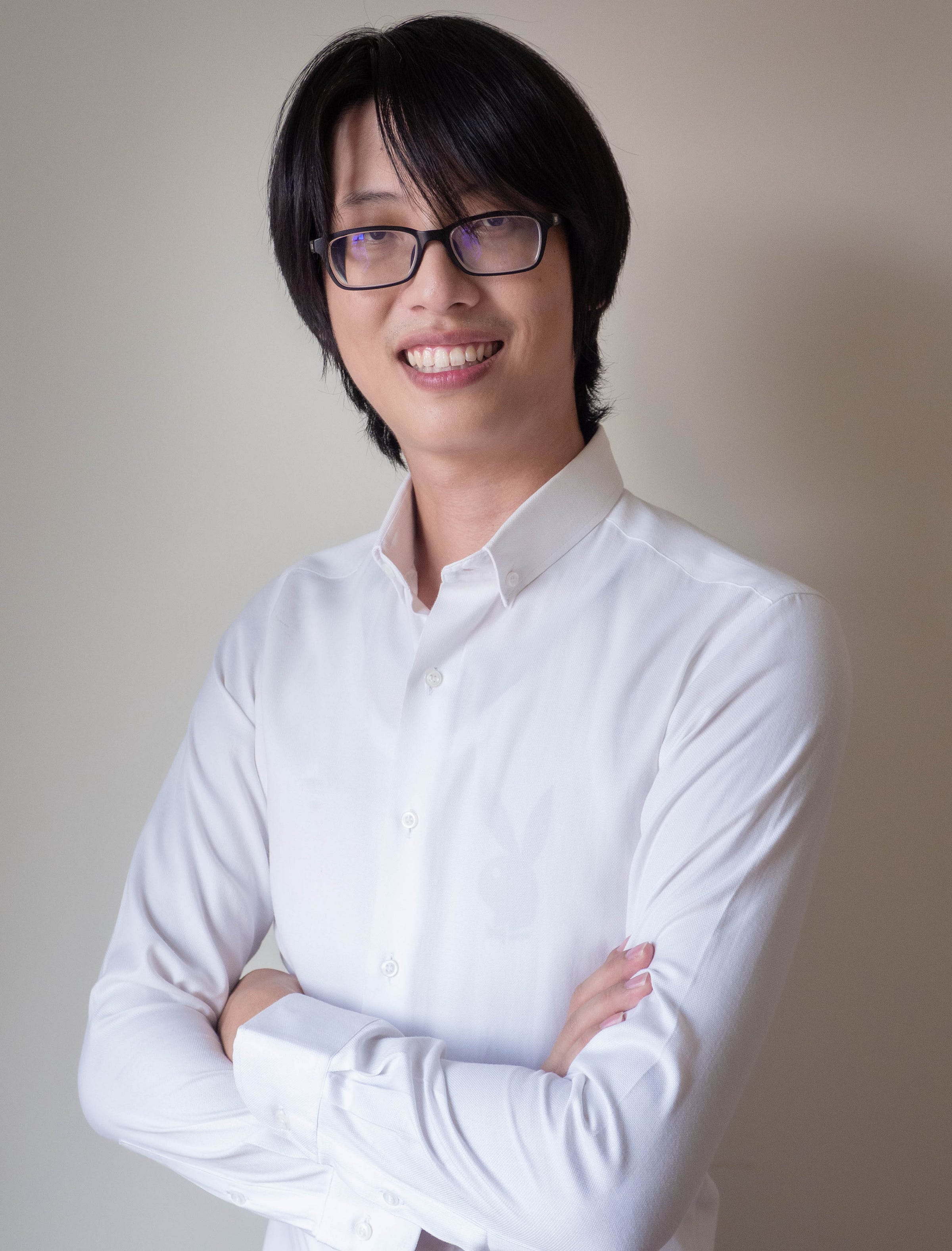Chakrit Yau – Medium