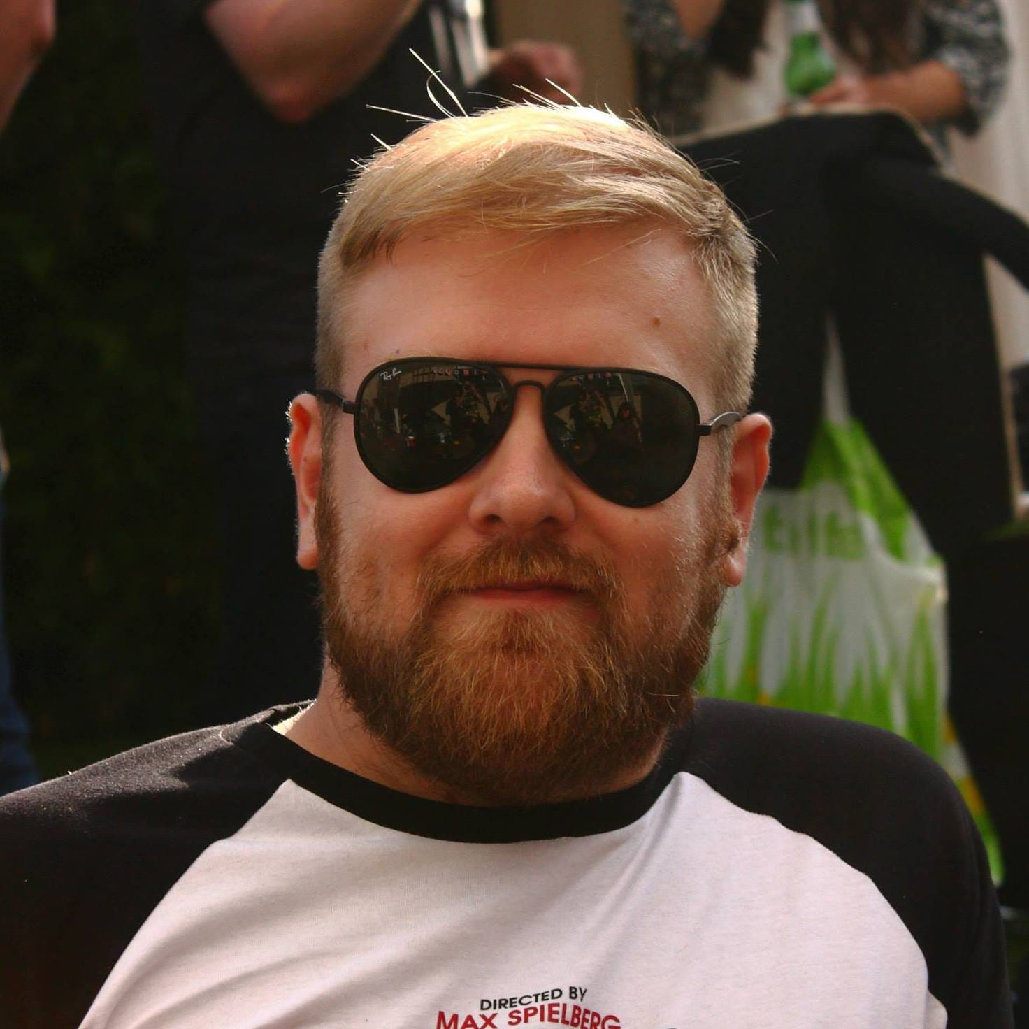 Greig Allen – Medium