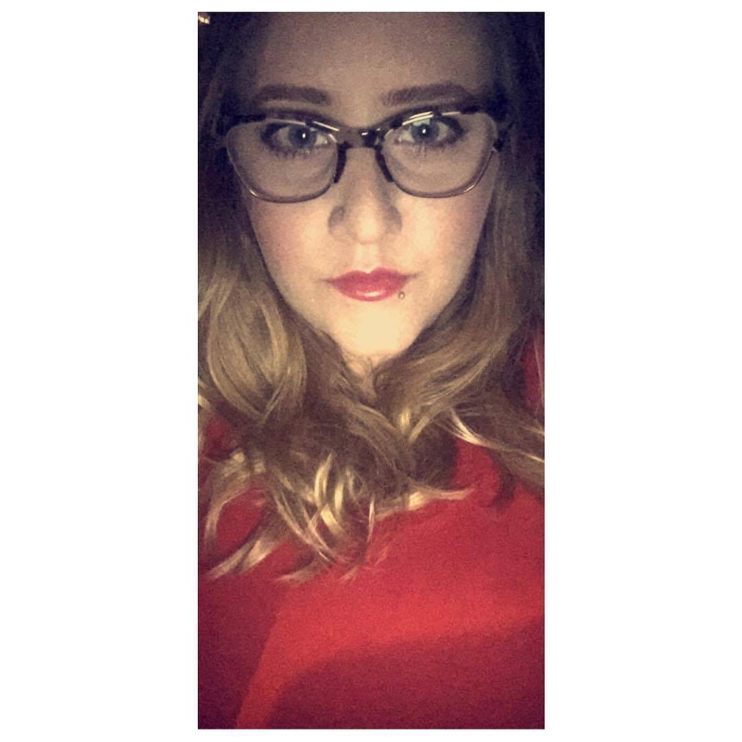 Amy Ellie – Medium