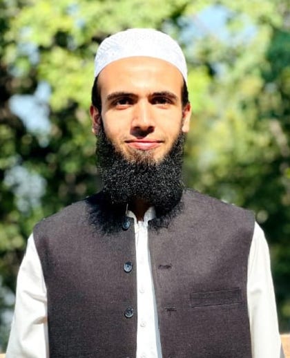 Ihtisham Ul Haq – Medium