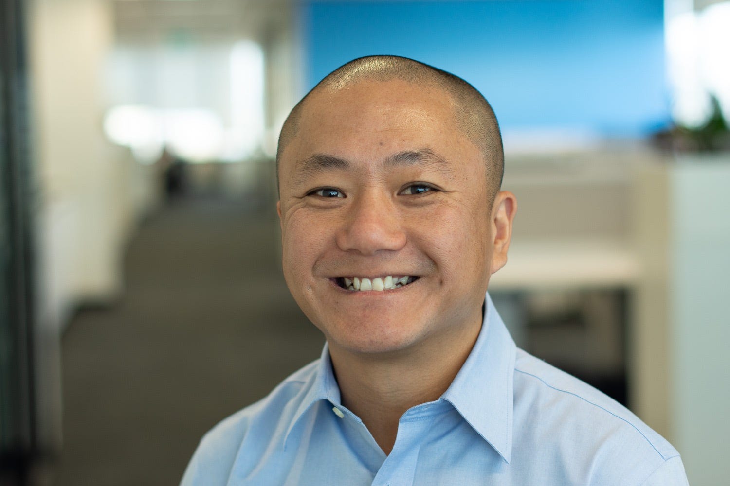 Peter Du – Medium