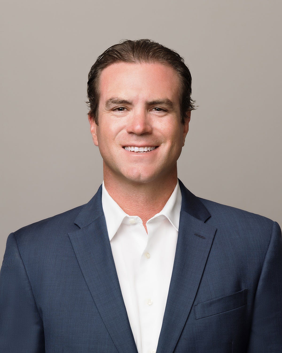 Rob Ronzone – Medium