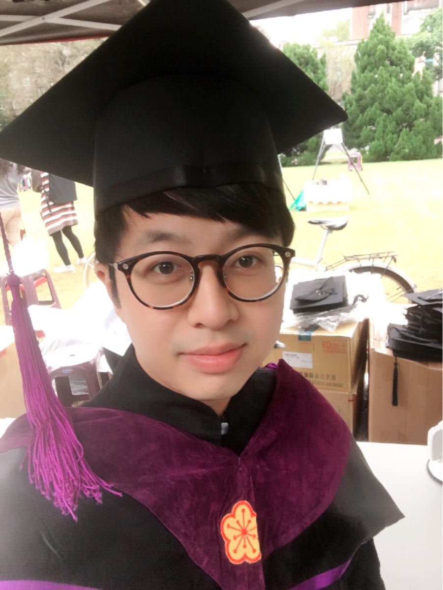 Raymond Lee – Medium