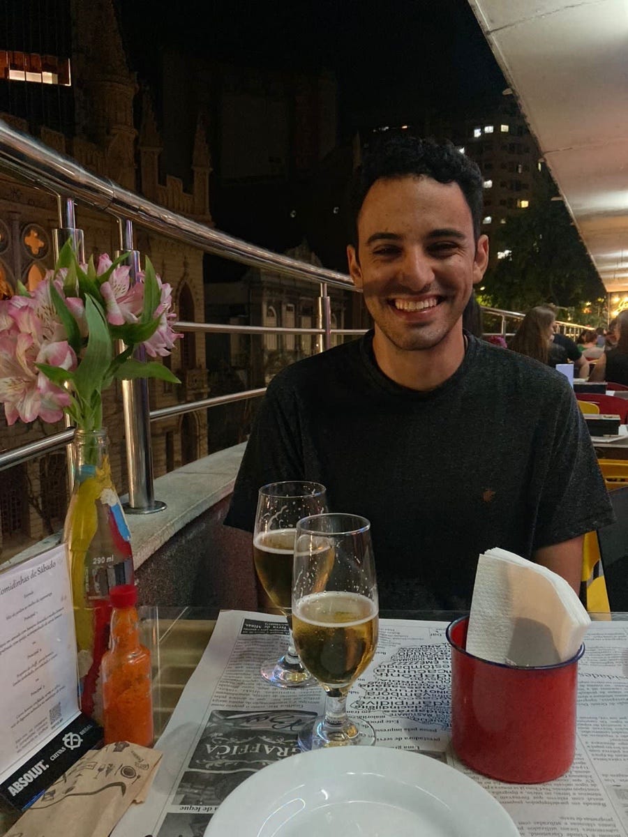 Luis Albano – Medium