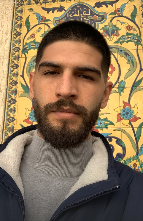 Mouafak Maiza – Medium